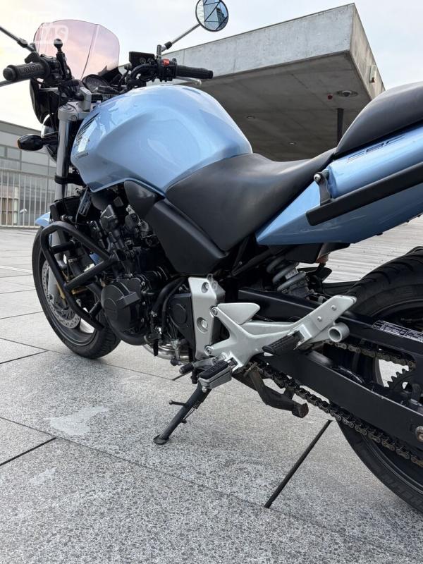 Zils Honda CBF 2005 Viļņa, ar dzinēja tilpumu 0.00 L un nobraukumu 55 tūkst. km par 1890 €, foto 11 vietnē AUTOMOTO.COM.LV