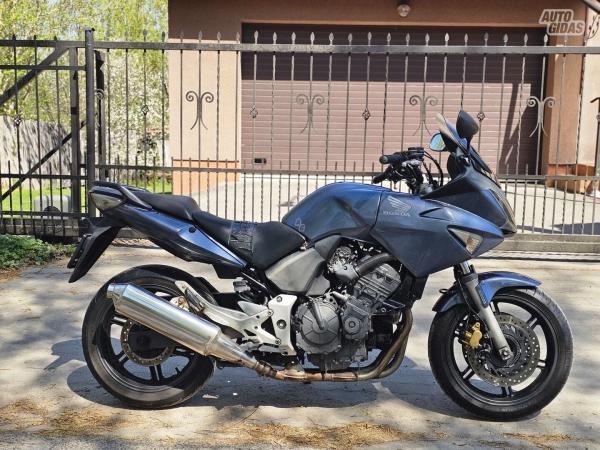 Grey Honda CBF 2004 in Vilnius, with an engine capacity of 0.60 L and mileage of 0 thousand km for 1250 €, photo 1 on AUTOMOTO.COM.LV