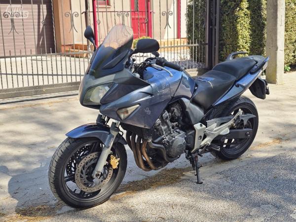 Grey Honda CBF 2004 in Vilnius, with an engine capacity of 0.60 L and mileage of 0 thousand km for 1250 €, photo 3 on AUTOMOTO.COM.LV