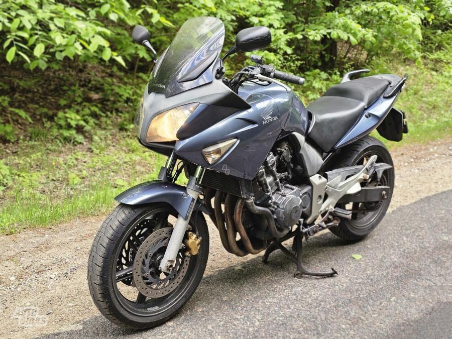 Grey Honda CBF 2004 in Vilnius, with an engine capacity of 0.60 L and mileage of 0 thousand km for 1250 €, photo 7 on AUTOMOTO.COM.LV