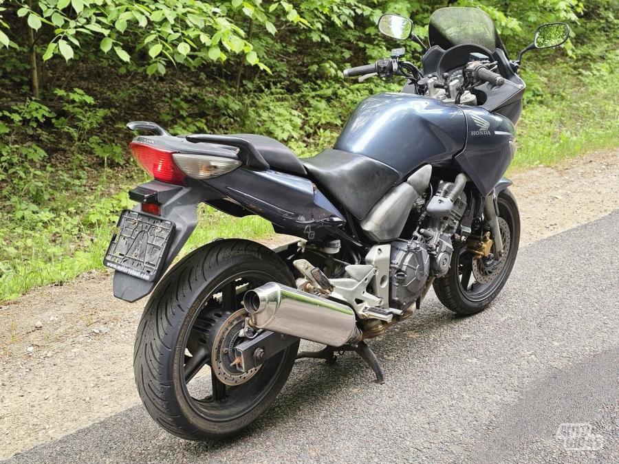 Grey Honda CBF 2004 in Vilnius, with an engine capacity of 0.60 L and mileage of 0 thousand km for 1250 €, photo 9 on AUTOMOTO.COM.LV