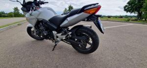 Grey Honda CBF 2004 in Telschi, with an engine capacity of 0.60 L and mileage of 40 thousand km for 2500 €, photo 7 on AUTOMOTO.COM.LV