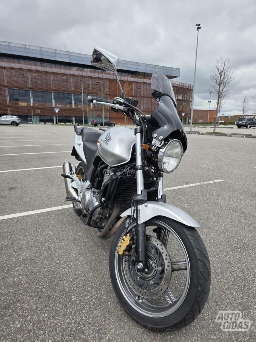Pelēks Honda CBF 2005 Klaipėda, ar dzinēja tilpumu 0.00 L un nobraukumu 73 tūkst. km par 1700 €, foto 1 vietnē AUTOMOTO.COM.LV