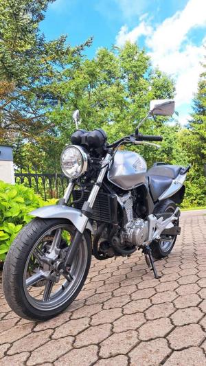 Grey Honda CBF 2006 in Pasvalys, with an engine capacity of 0.50 L and mileage of 53 thousand km for 1650 €, photo 6 on AUTOMOTO.COM.LV