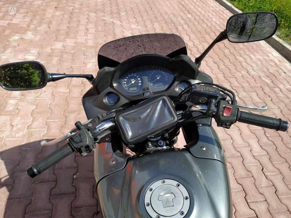 Grey Honda CBF 2009 in Vilnius, with an engine capacity of 0.60 L and mileage of 81 thousand km for 2300 €, photo 8 on AUTOMOTO.COM.LV