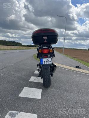 Honda CBF 2004 Rīga, ar dzinēja tilpumu 0.60 L un nobraukumu 0 tūkst. km par 2200 €, foto 6 vietnē AUTOMOTO.COM.LV