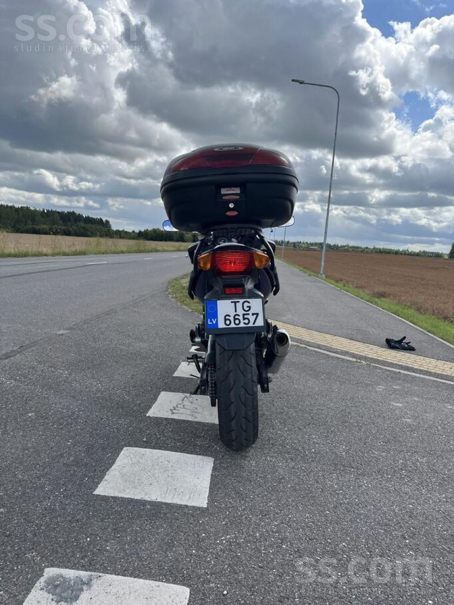 Honda CBF 2004 Rīga, ar dzinēja tilpumu 0.60 L un nobraukumu 0 tūkst. km par 2200 €, foto 6 vietnē AUTOMOTO.COM.LV