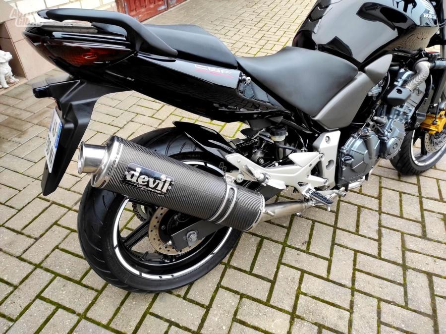 Honda CBF 2004 in Prienai, with an engine capacity of 0.60 L and mileage of 328 thousand km for 2350 €, photo 7 on AUTOMOTO.COM.LV