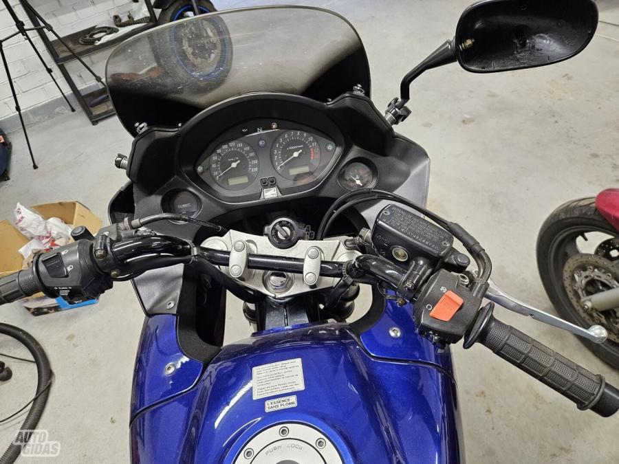 Honda CBF 2004 Ignalina, ar dzinēja tilpumu 0.60 L un nobraukumu 0 tūkst. km par 800 €, foto 6 vietnē AUTOMOTO.COM.LV