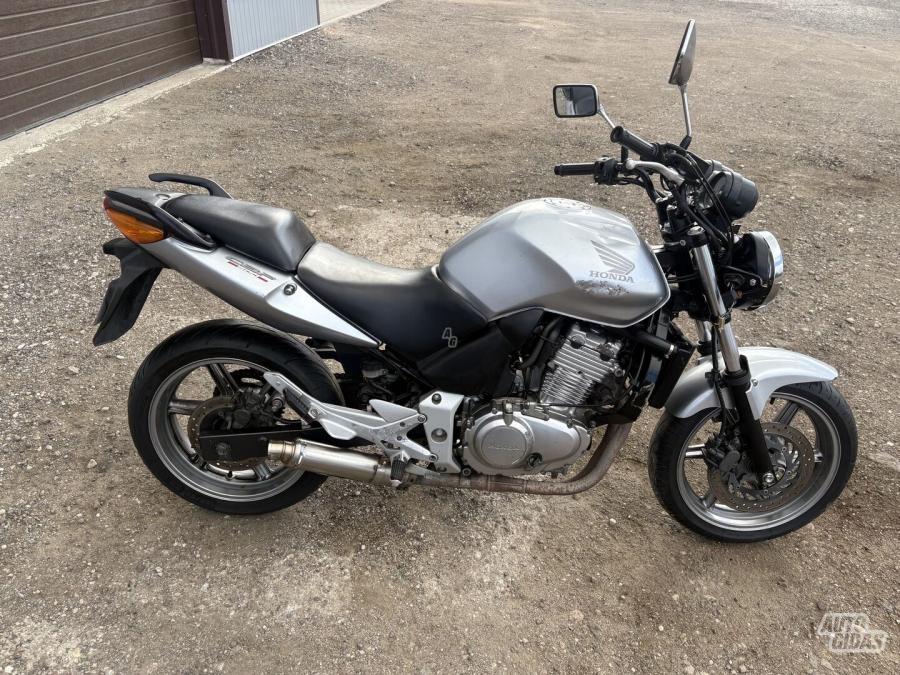 Honda CBF 2005 Kelmė, ar dzinēja tilpumu 0.50 L un nobraukumu 55 tūkst. km par 815 €, foto 3 vietnē AUTOMOTO.COM.LV