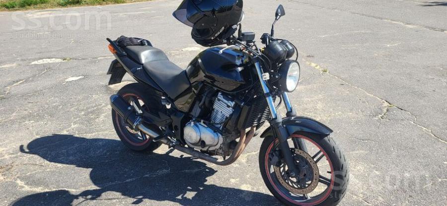 Honda CBF 2005 in Riga, with an engine capacity of 0.50 L and mileage of 0 thousand km for 1600 €, photo 8 on AUTOMOTO.COM.LV