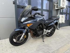 Honda CBF 2005 Kauņa, ar dzinēja tilpumu 0.60 L un nobraukumu 26 tūkst. km par 2499 €, foto  vietnē AUTOMOTO.COM.LV