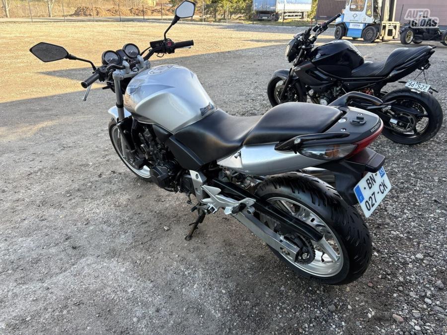 Honda CBF 2006 Kelmė, ar dzinēja tilpumu 0.60 L un nobraukumu 48 tūkst. km par 1130 €, foto 5 vietnē AUTOMOTO.COM.LV