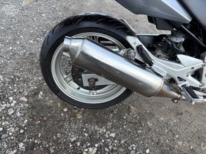 Honda CBF 2006 Kelmė, ar dzinēja tilpumu 0.60 L un nobraukumu 48 tūkst. km par 1130 €, foto 13 vietnē AUTOMOTO.COM.LV