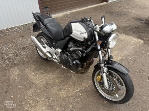 Honda CBF 2006 Kelmė, ar dzinēja tilpumu 0.60 L un nobraukumu 65 tūkst. km par 1030 €, foto  vietnē AUTOMOTO.COM.LV