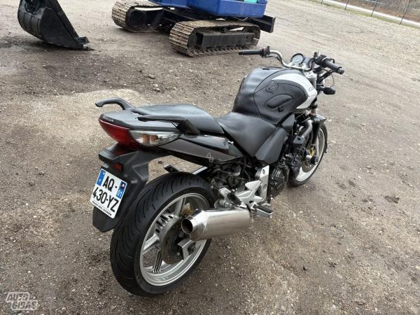 Honda CBF 2006 Kelmė, ar dzinēja tilpumu 0.60 L un nobraukumu 65 tūkst. km par 1030 €, foto 3 vietnē AUTOMOTO.COM.LV