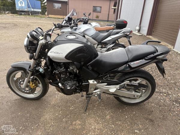 Honda CBF 2006 Kelmė, ar dzinēja tilpumu 0.60 L un nobraukumu 65 tūkst. km par 1030 €, foto 5 vietnē AUTOMOTO.COM.LV