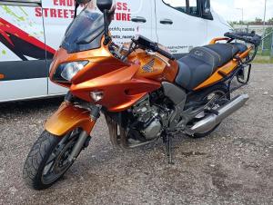 Honda CBF 2006 in Alytus, with an engine capacity of 1.00 L and mileage of 55 thousand km for 2500 €, photo 7 on AUTOMOTO.COM.LV