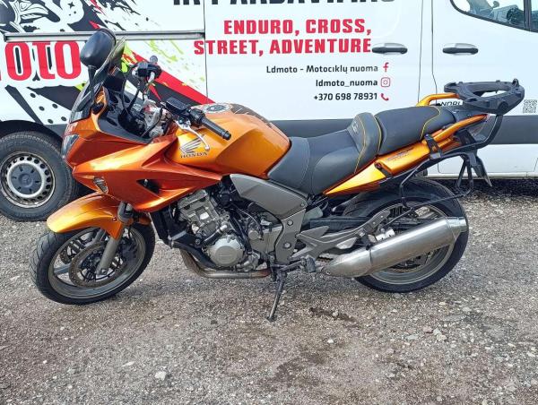 Honda CBF 2006 in Alytus, with an engine capacity of 1.00 L and mileage of 55 thousand km for 2500 €, photo 7 on AUTOMOTO.COM.LV