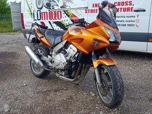 Honda CBF 2006 in Alytus, with an engine capacity of 1.00 L and mileage of 55 thousand km for 2500 €, photo 19 on AUTOMOTO.COM.LV