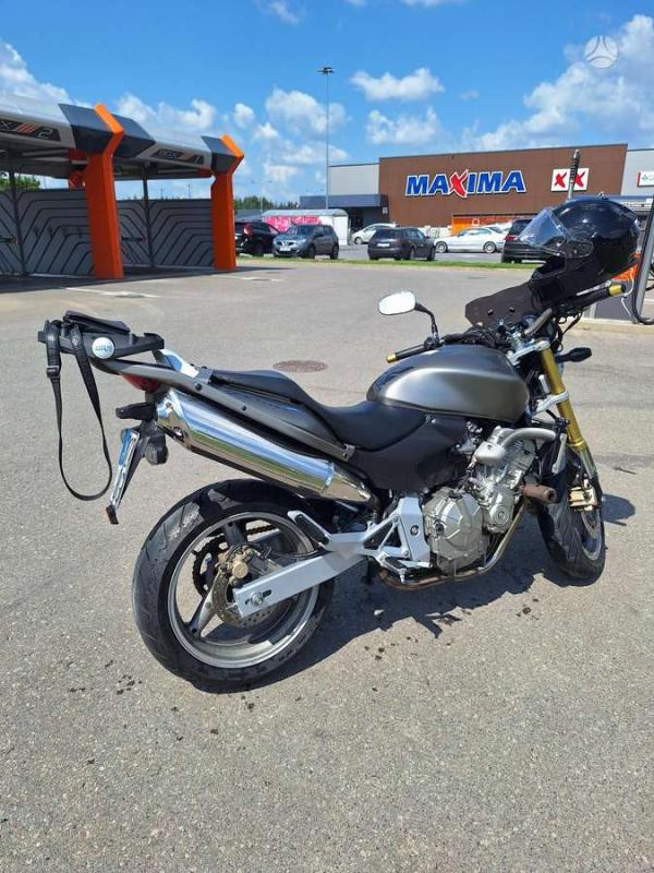 Honda CBF 2006 Viļņa, ar dzinēja tilpumu 0.60 L un nobraukumu 51 tūkst. km par 2400 €, foto 5 vietnē AUTOMOTO.COM.LV
