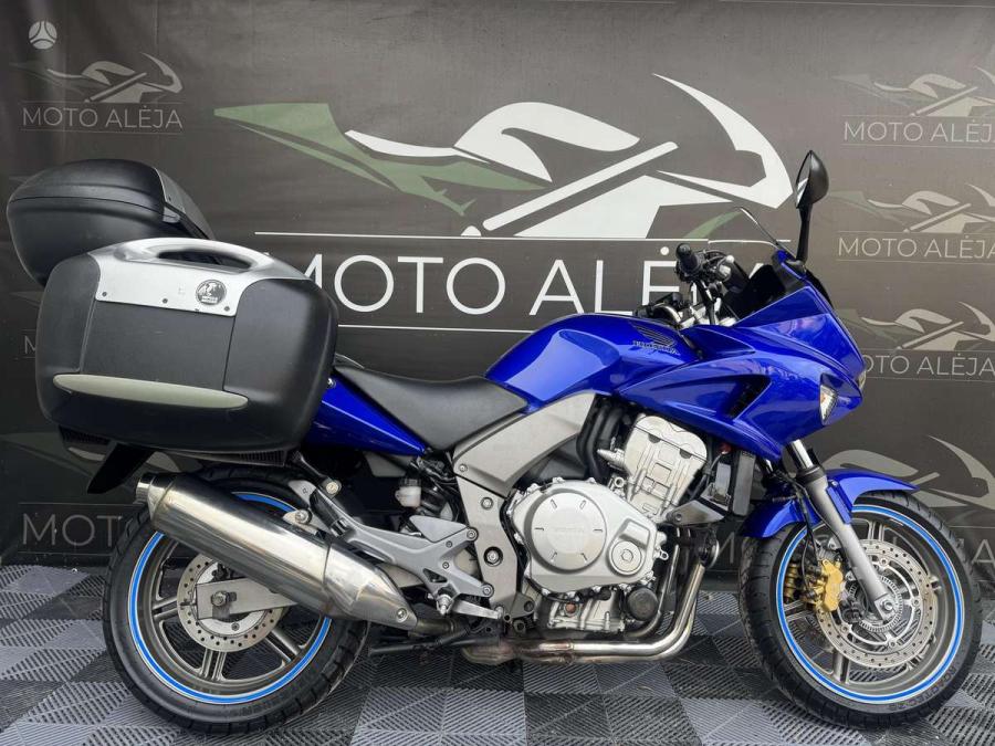 Honda CBF 2006 in Prienai, with an engine capacity of 1.00 L and mileage of 0 thousand km for 3450 €, photo 5 on AUTOMOTO.COM.LV