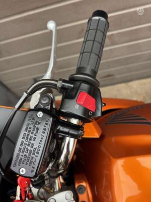 Honda CBF 2006 Prienai, ar dzinēja tilpumu 1.00 L un nobraukumu 56 tūkst. km par 3600 €, foto 14 vietnē AUTOMOTO.COM.LV