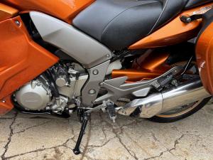 Honda CBF 2006 Prienai, ar dzinēja tilpumu 1.00 L un nobraukumu 56 tūkst. km par 3600 €, foto 17 vietnē AUTOMOTO.COM.LV