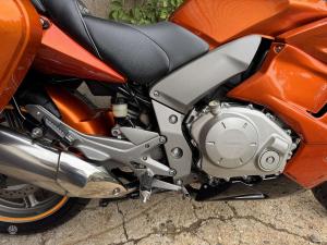 Honda CBF 2006 Prienai, ar dzinēja tilpumu 1.00 L un nobraukumu 56 tūkst. km par 3600 €, foto 20 vietnē AUTOMOTO.COM.LV