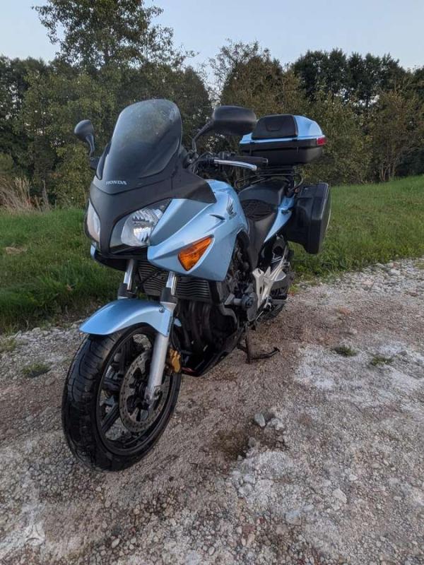 Honda CBF 2006 in Alytus, with an engine capacity of 0.60 L and mileage of 40 thousand km for 3000 €, photo 5 on AUTOMOTO.COM.LV