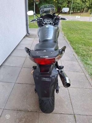 Honda CBF 2008 Prienai, ar dzinēja tilpumu 0.60 L un nobraukumu 30 tūkst. km par 2950 €, foto 7 vietnē AUTOMOTO.COM.LV