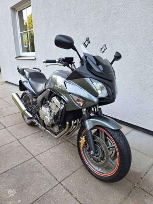 Honda CBF 2008 Prienai, ar dzinēja tilpumu 0.60 L un nobraukumu 30 tūkst. km par 2950 €, foto 9 vietnē AUTOMOTO.COM.LV