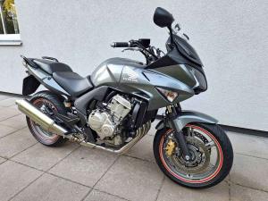 Honda CBF 2008 Prienai, ar dzinēja tilpumu 0.60 L un nobraukumu 30 tūkst. km par 2950 €, foto 12 vietnē AUTOMOTO.COM.LV