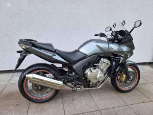 Honda CBF 2008 Prienai, ar dzinēja tilpumu 0.60 L un nobraukumu 30 tūkst. km par 2950 €, foto 17 vietnē AUTOMOTO.COM.LV