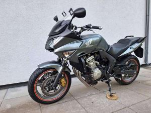 Honda CBF 2008 Prienai, ar dzinēja tilpumu 0.60 L un nobraukumu 30 tūkst. km par 2950 €, foto 26 vietnē AUTOMOTO.COM.LV