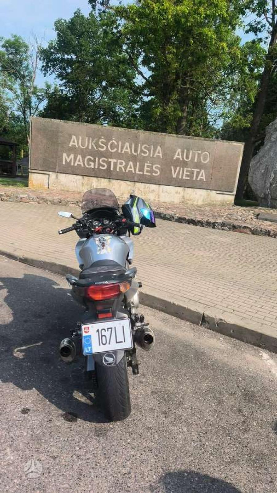 Honda CBF 2008 Marijampole, ar dzinēja tilpumu 1.00 L un nobraukumu 75 tūkst. km par 2000 €, foto 8 vietnē AUTOMOTO.COM.LV