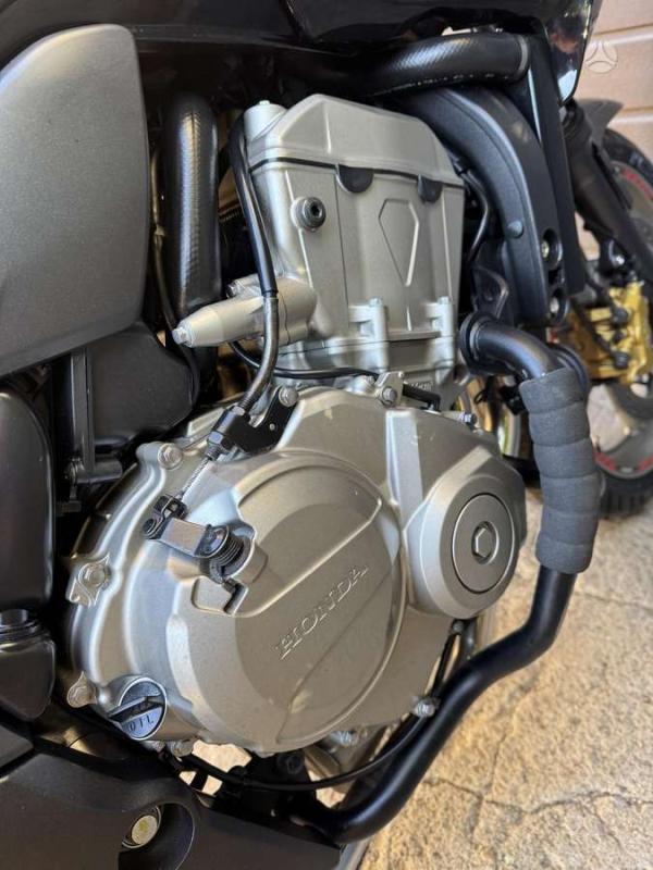 Honda CBF 2008 in Prienai, with an engine capacity of 0.60 L and mileage of 48 thousand km for 2950 €, photo 10 on AUTOMOTO.COM.LV