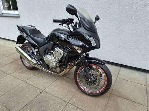 Honda CBF 2008 in Prienai, with an engine capacity of 0.60 L and mileage of 29 thousand km for 2850 €, photo 9 on AUTOMOTO.COM.LV
