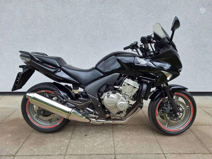 Honda CBF 2008 in Prienai, with an engine capacity of 0.60 L and mileage of 29 thousand km for 2850 €, photo 28 on AUTOMOTO.COM.LV