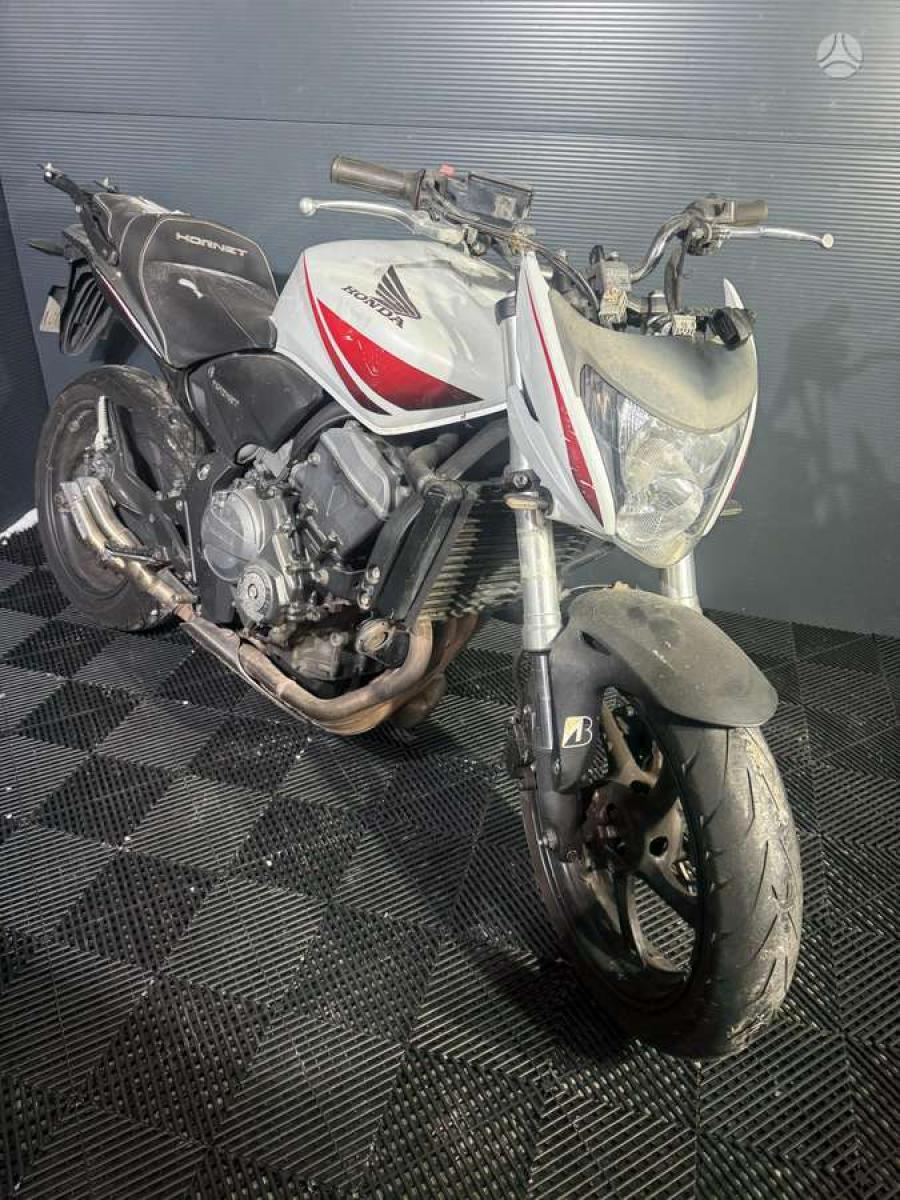 Honda CBF 2009 in Taurage, with an engine capacity of 0.60 L and mileage of 20 thousand km for 1850 €, photo 1 on AUTOMOTO.COM.LV