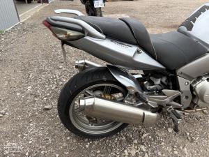 Honda CBF 2009 Kelmė, ar dzinēja tilpumu 1.00 L un nobraukumu 41 tūkst. km par 1630 €, foto 14 vietnē AUTOMOTO.COM.LV
