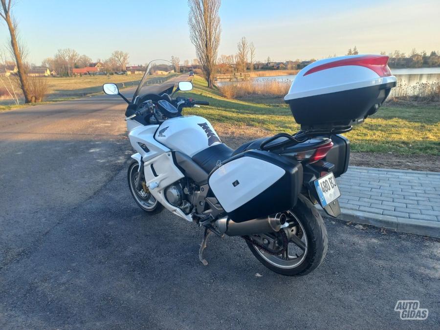 Honda CBF 2010 Viļņa, ar dzinēja tilpumu 0.00 L un nobraukumu 0 tūkst. km par 3000 €, foto 1 vietnē AUTOMOTO.COM.LV