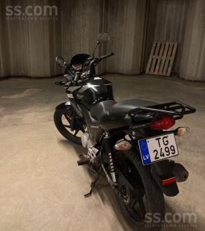 Honda CBF 2010 in Riga, with an engine capacity of 0.13 L and mileage of 0 thousand km for 1600 €, photo 3 on AUTOMOTO.COM.LV