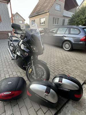 Honda CBF 2010 Marijampole, ar dzinēja tilpumu 1.00 L un nobraukumu 46 tūkst. km par 3850 €, foto 1 vietnē AUTOMOTO.COM.LV