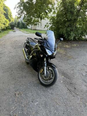 Honda CBF 2010 Marijampole, ar dzinēja tilpumu 1.00 L un nobraukumu 46 tūkst. km par 3850 €, foto 6 vietnē AUTOMOTO.COM.LV