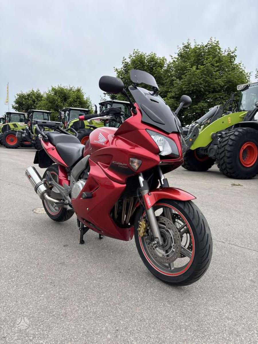 Honda CBF 2010 in Panevezys, with an engine capacity of 1.00 L and mileage of 70 thousand km for 3500 €, photo 1 on AUTOMOTO.COM.LV