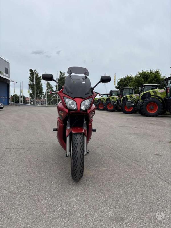Honda CBF 2010 in Panevezys, with an engine capacity of 1.00 L and mileage of 70 thousand km for 3500 €, photo 9 on AUTOMOTO.COM.LV