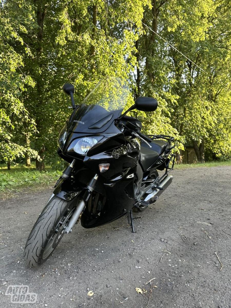 Honda CBF 2010 in Marijampole, with an engine capacity of 0.00 L and mileage of 0 thousand km for 3500 €, photo 10 on AUTOMOTO.COM.LV