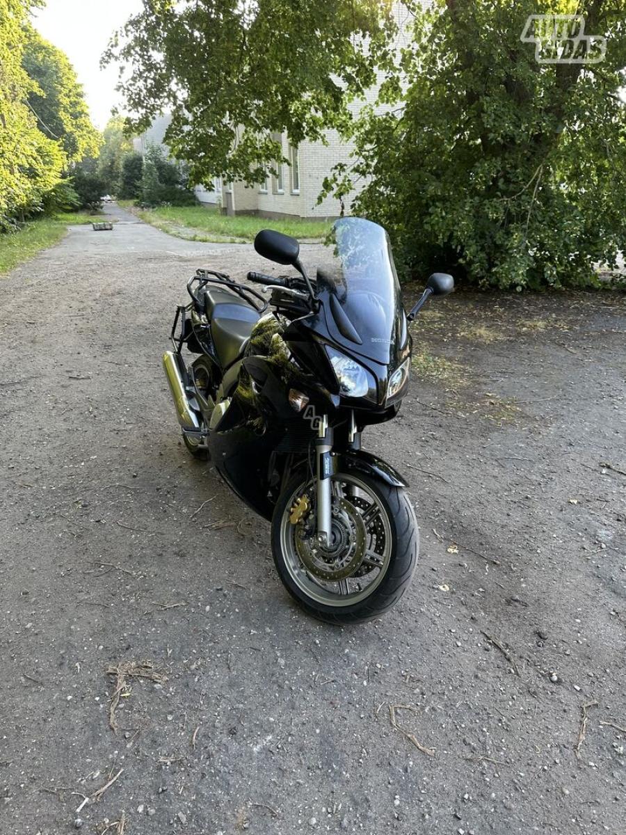 Honda CBF 2010 in Marijampole, with an engine capacity of 0.00 L and mileage of 0 thousand km for 3500 €, photo 11 on AUTOMOTO.COM.LV