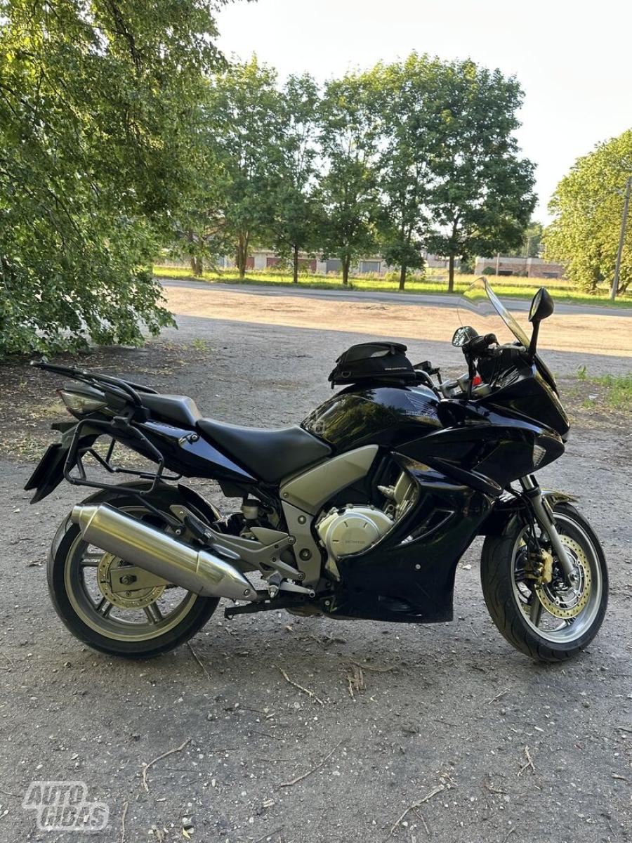Honda CBF 2010 in Marijampole, with an engine capacity of 0.00 L and mileage of 0 thousand km for 3500 €, photo 14 on AUTOMOTO.COM.LV